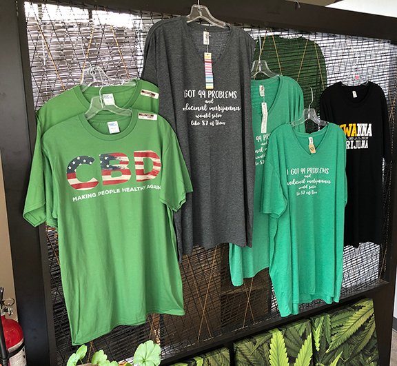Corner Store Focuses On Curbside For Its CBD, Hemp, Natural Products